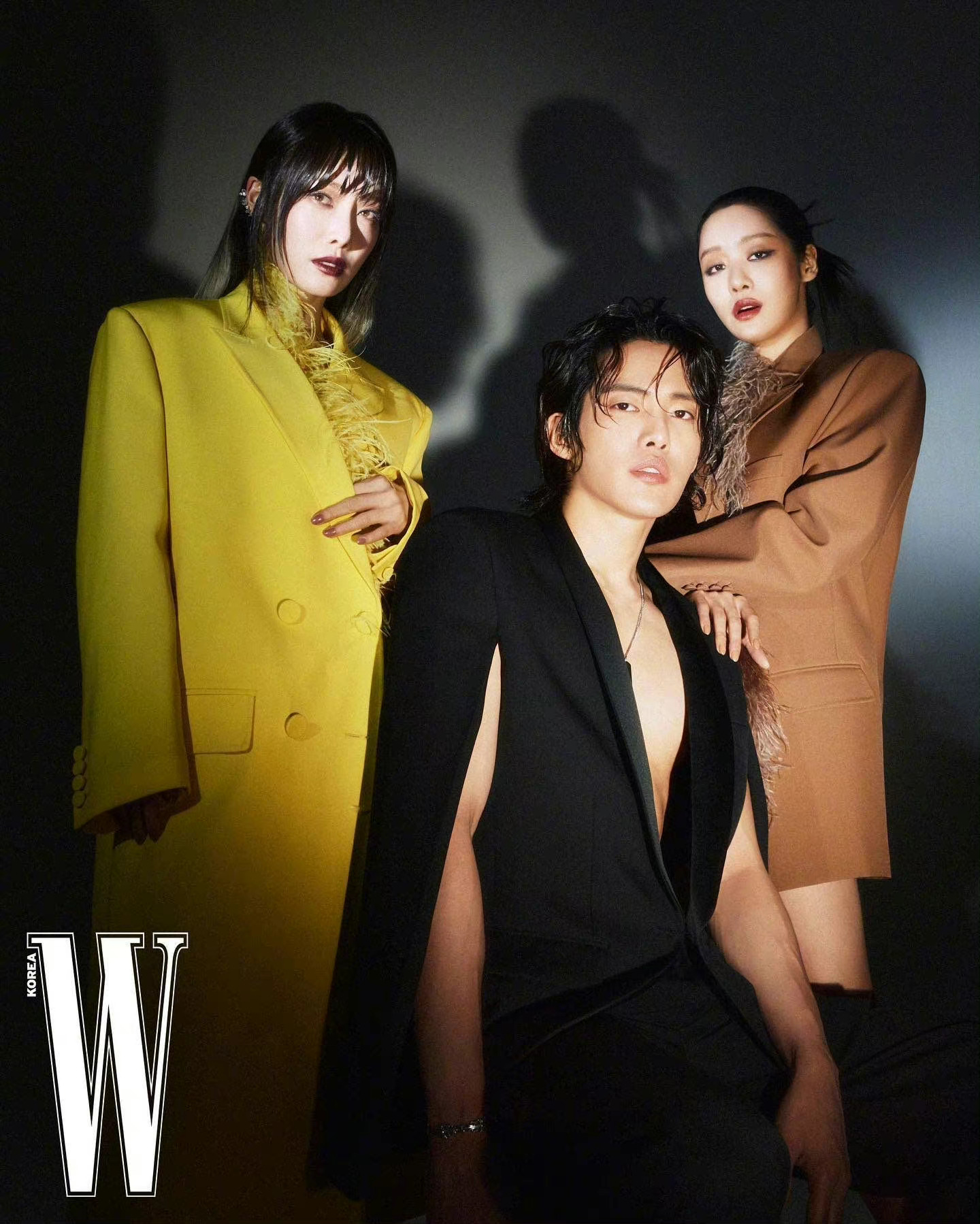 黑暗荣耀反派五人帮×W Korea画报，氛围感拉满，拍的好好！