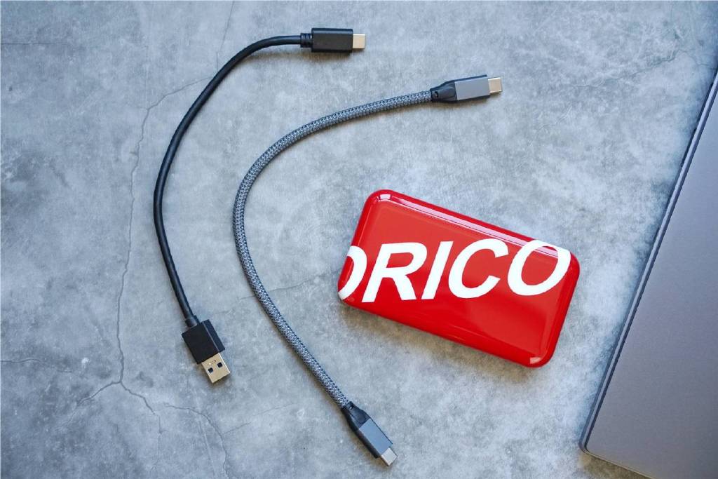 集极致性能及“潮牌”概念于一身：奥睿科USB4固态移动硬盘体验__财经头条