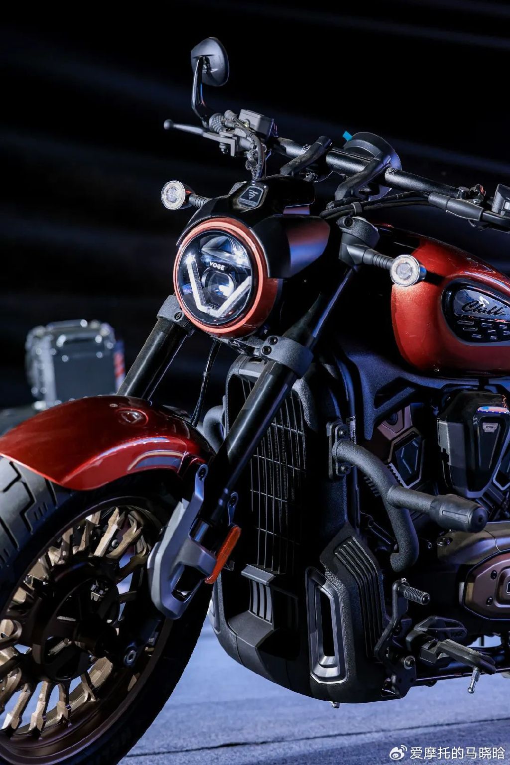 巡航车卷王诞生丨25666元无极CU625实测：V缸平衡轴+散热黑科技-新浪汽车