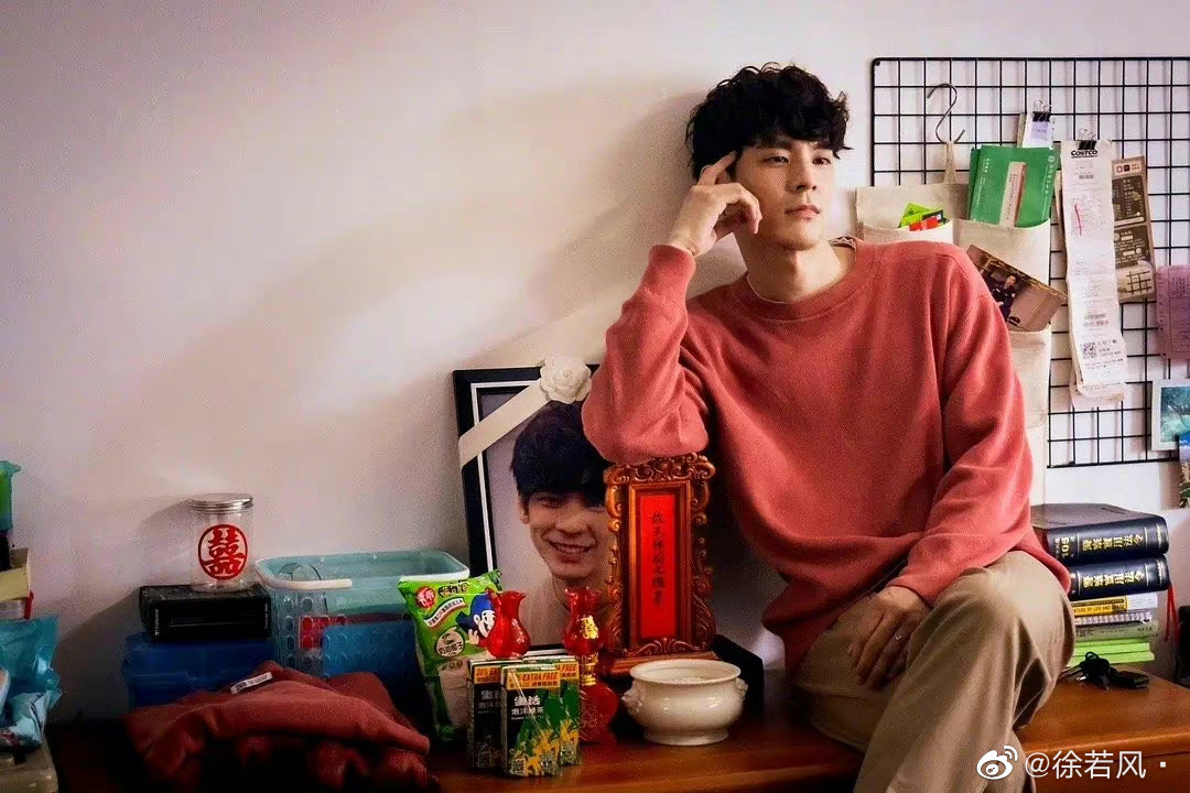 《关于我和鬼变成家人的那件事 》……|家人|鬼才|姿势_新浪新闻