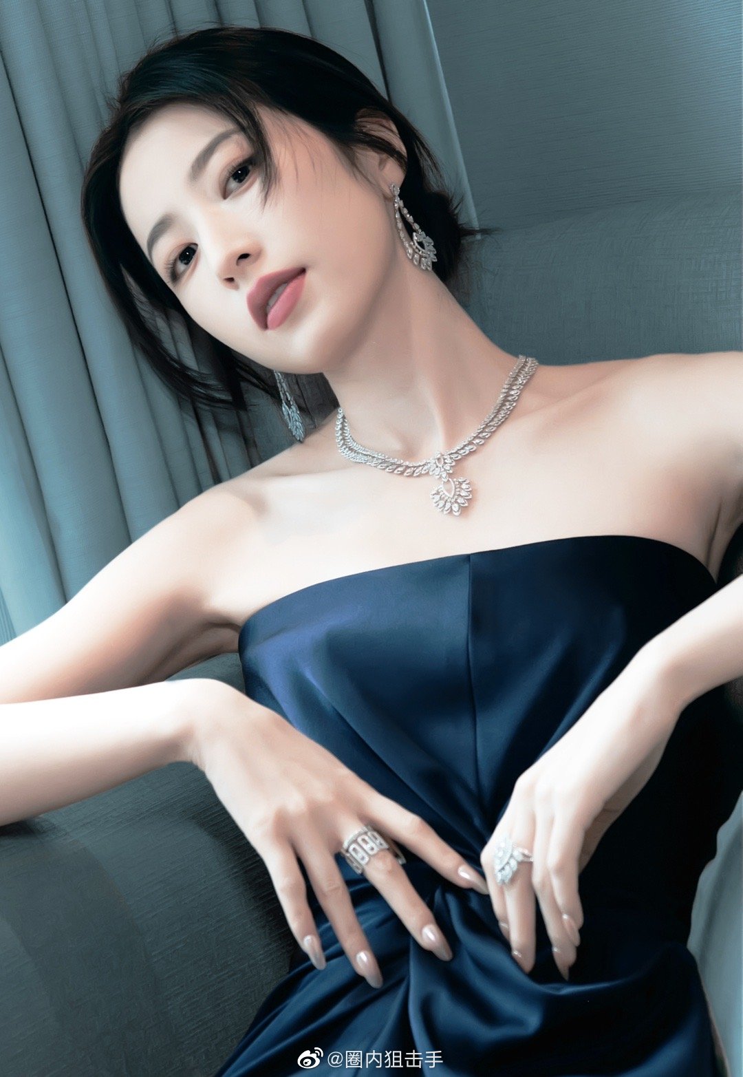 周雨彤真的好漂亮，状态太好了！|周雨彤|气质|状态_新浪新闻