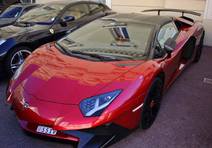 兰博基尼Aventador LP750-4 Superveloce Roadster