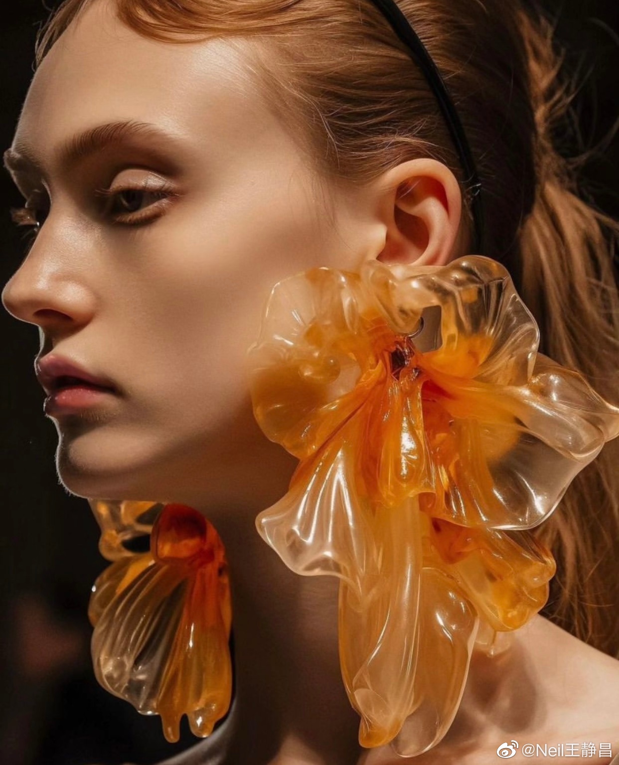 艺术家Tinker Tailor以意大利Murano琉璃为灵感……__财经头条