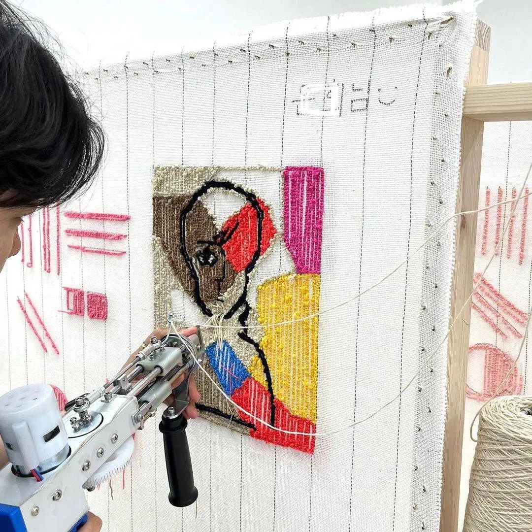 剧本杀糊了，全怪它火了__财经头条