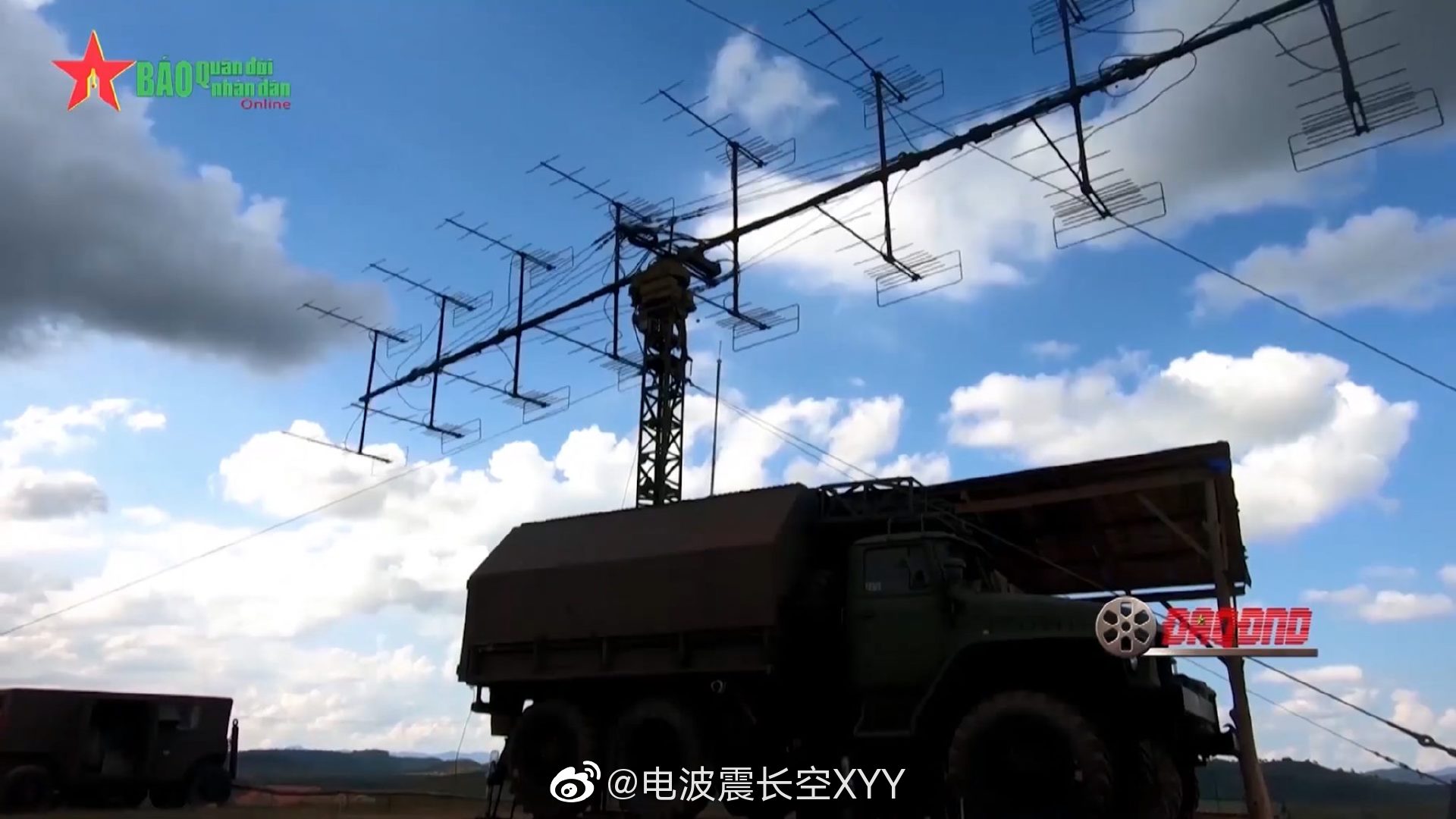 老挝人民军装备的萨姆-3防空导弹和P-18预警雷达……