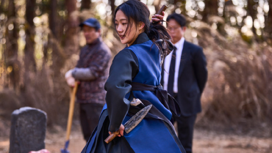 又一部爆款恐怖片诞生，一上映就夺下日票房冠军！|破墓|恐怖片|爆款_新浪新闻