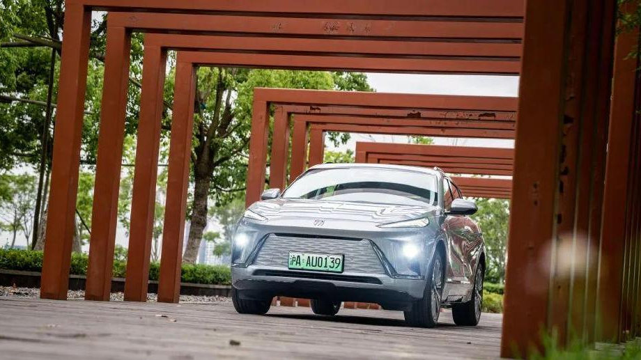 空间大、价格香，试驾超实用的家庭车别克ELECTRA E5-新浪汽车