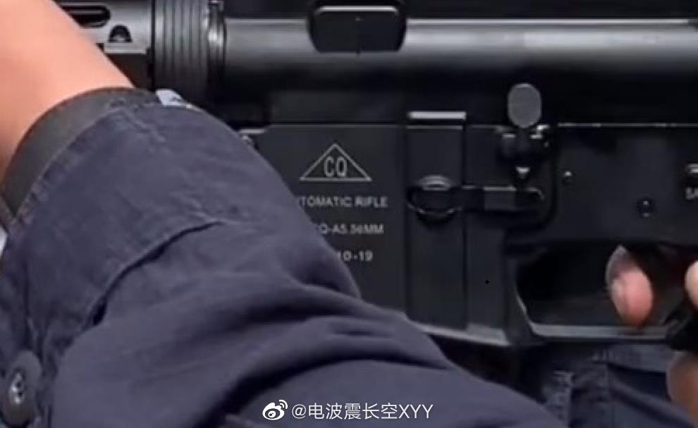 柬埔寨特战使用北方工业的CQ-A步枪