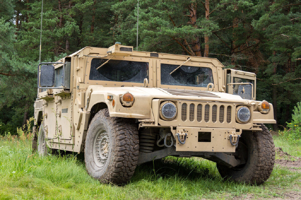 火箭炮主要优缺点是什么？在导弹普及的情况下，是否还有发展空间？