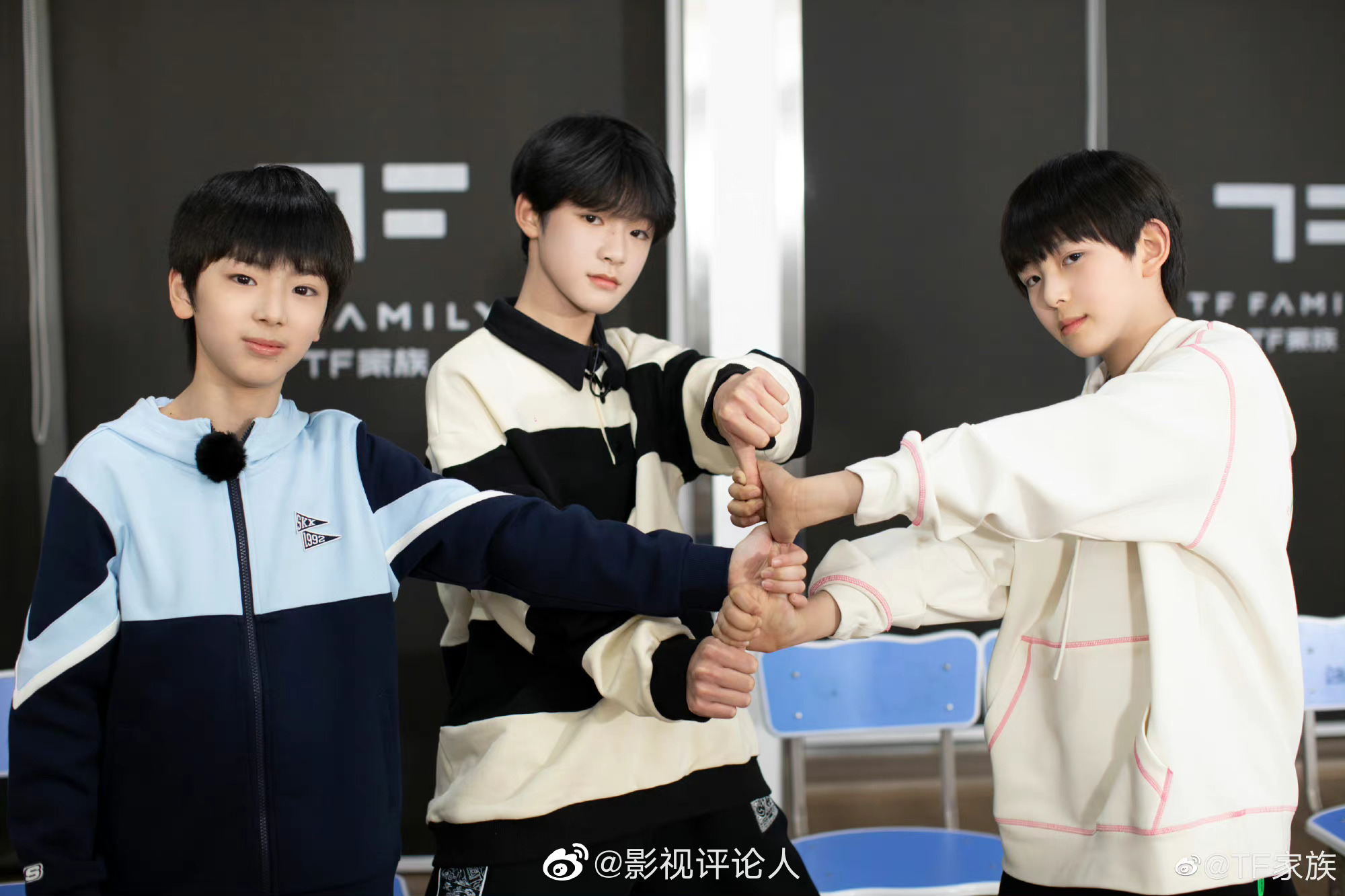 Tf家族四代练习生日常训练合照 可可爱爱 张函瑞 汪浚熙 黄朔…… 财经头条