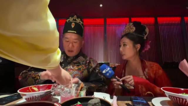 台湾网红馆长陈之汉6月13日晚上，在上海品尝「宫廷式晚宴」|台湾省|网红_新浪新闻