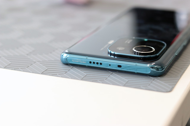 小米11Pro首批用户评价出炉，实际出发，说说它的优缺点__财经头条