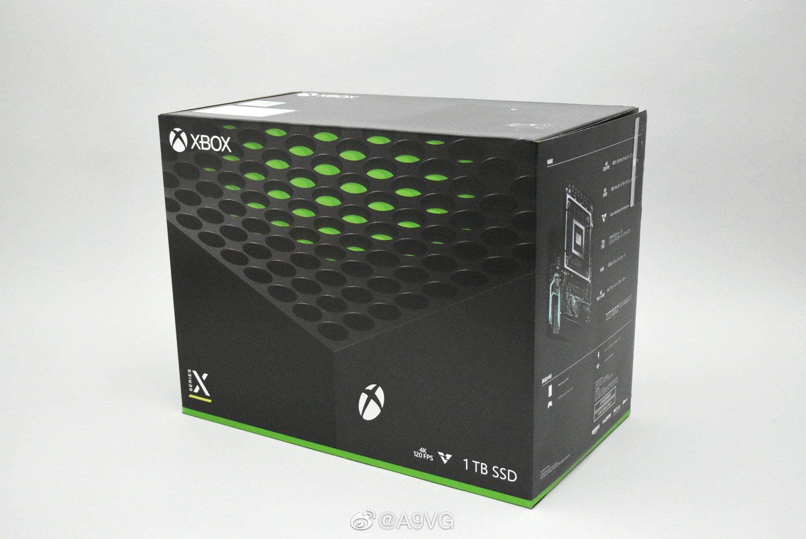 日媒4Gamer今日公开了一组Xbox Series X与S的开箱图片__财经头条