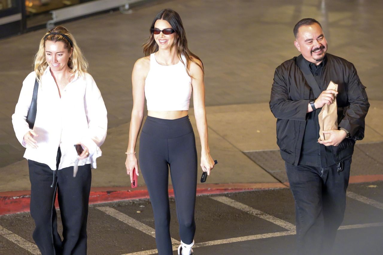 当地时间5月18日……__财经头条