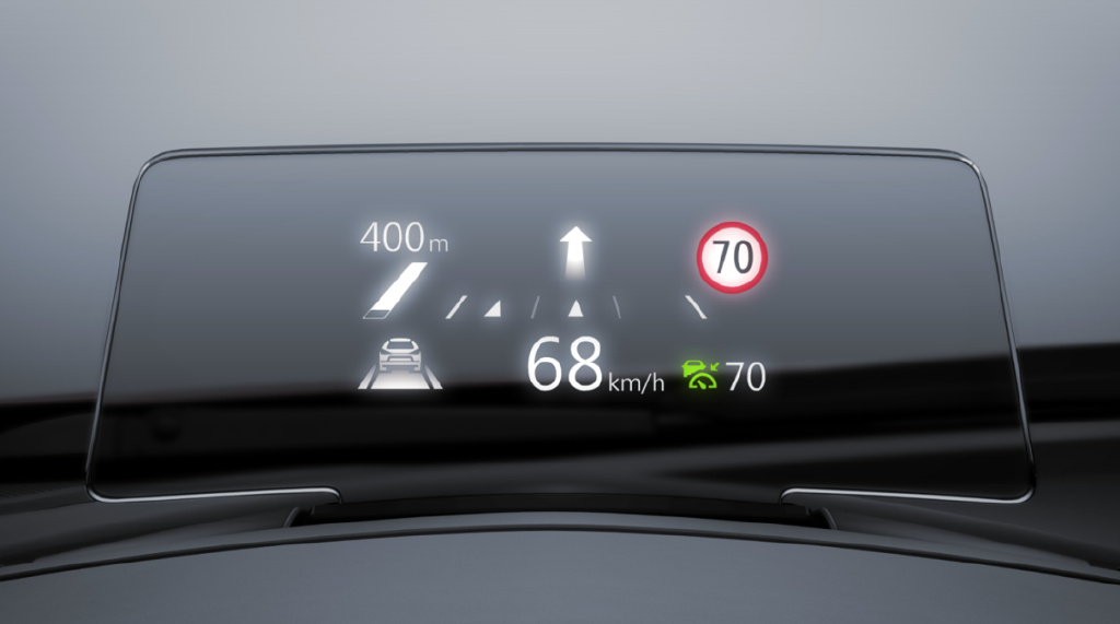 HUD技术发展30余年之后，这款AR-HUD将颠覆你的认知-新浪汽车