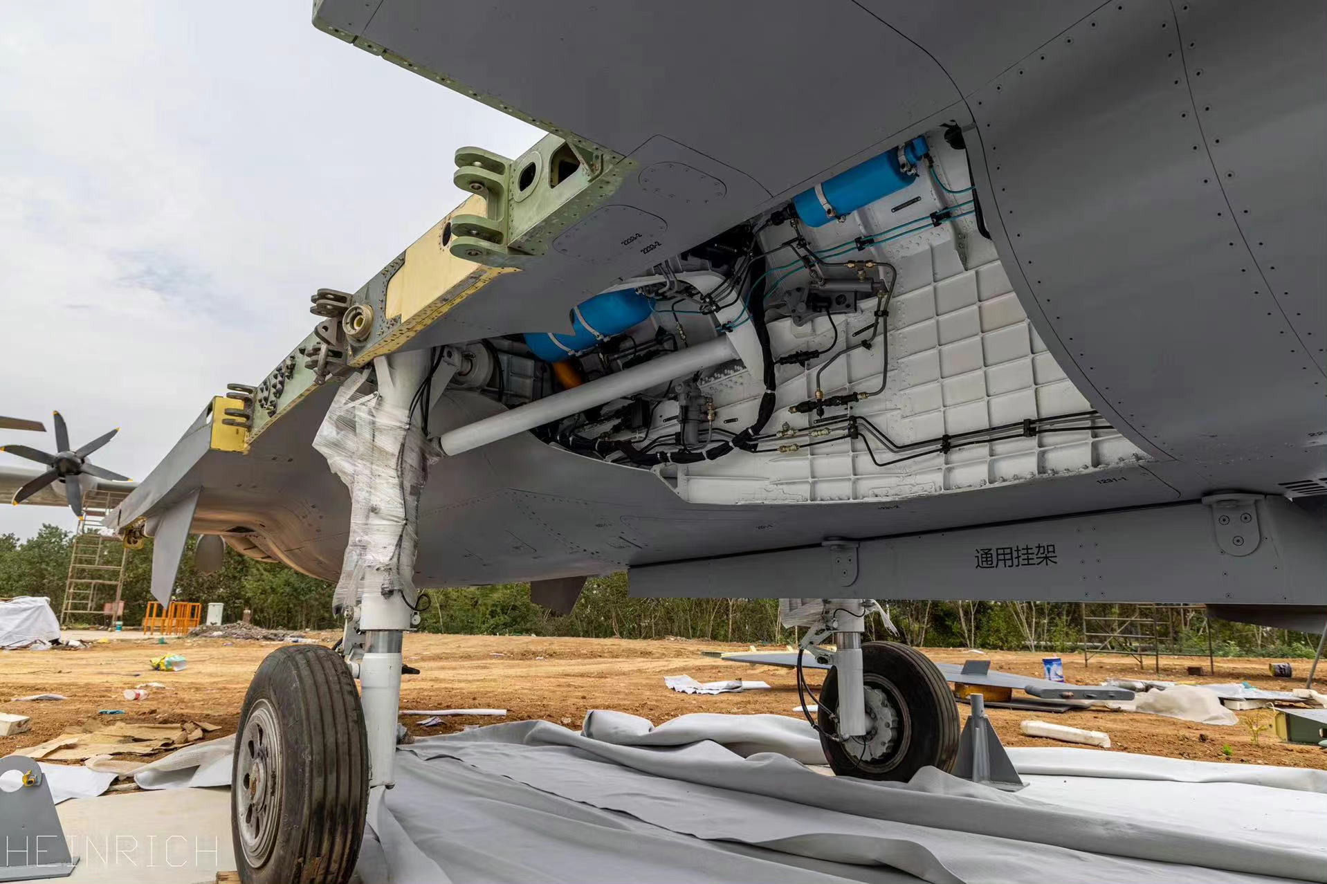 将军路飞机火箭职业技术学院最新藏品入驻……