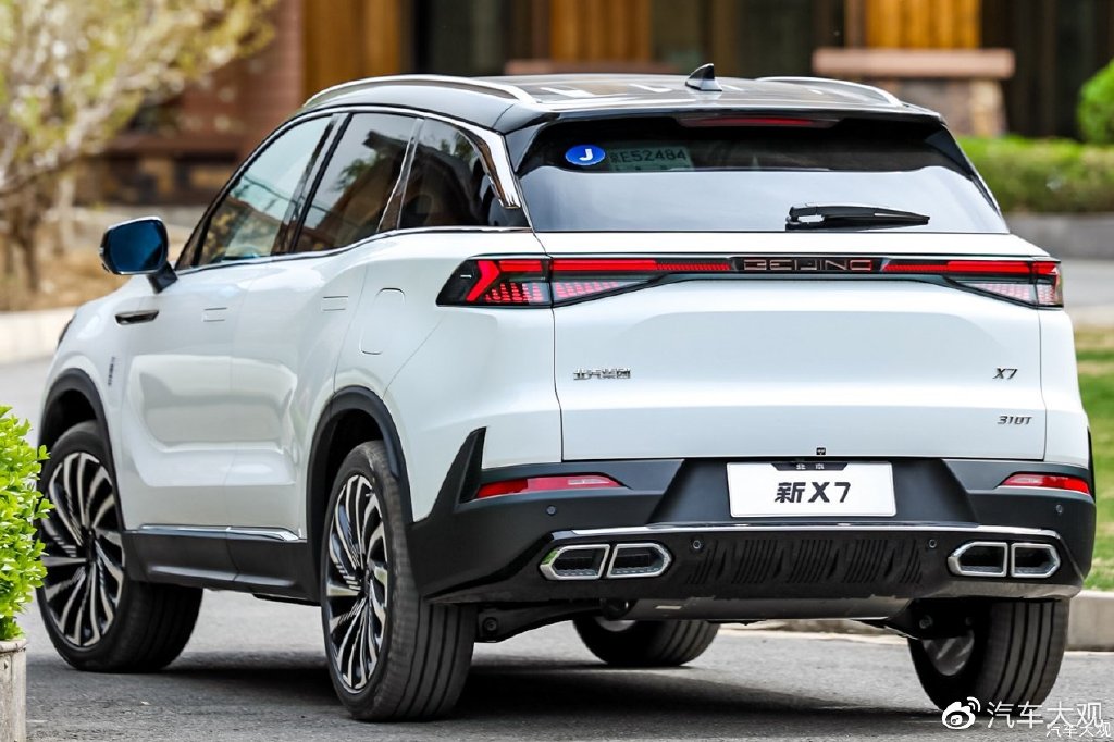 创试驾体验北京新X7：四大升级，主打高性价比！-新浪汽车