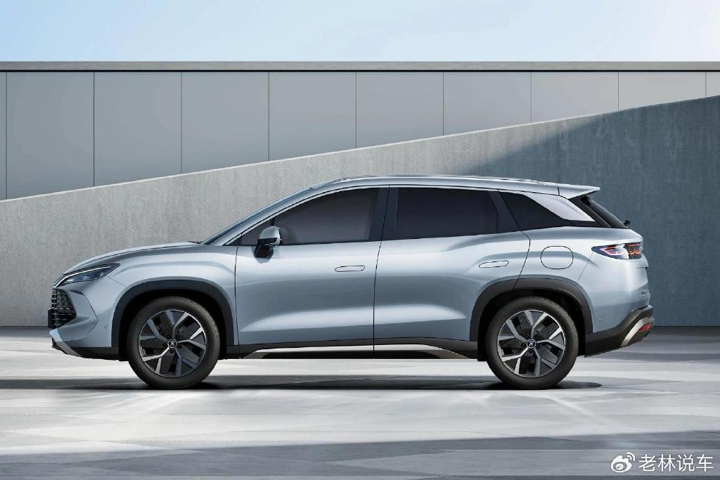 续航1500km，搭载DM5.0技术，全新比亚迪宋PLUS/宋L能火吗？-新浪汽车