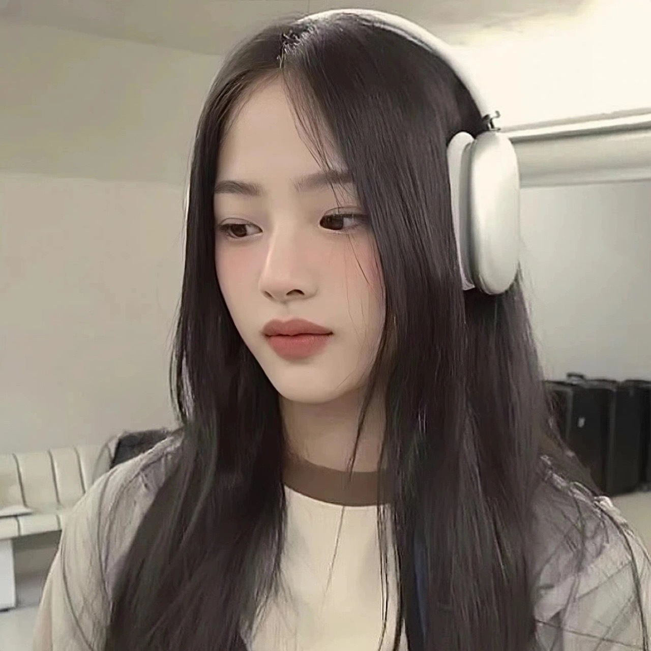 Minji｜头像|头像_新浪新闻