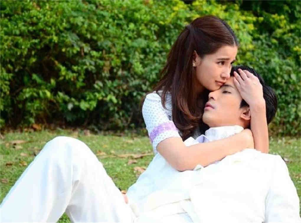 泰娱情侣Vill和Jes交往3年，女方被妈妈催婚，但男方并不着急结婚__财经头条