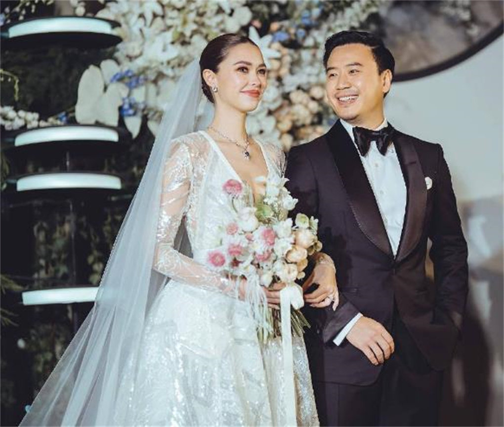 3台皇族小Pat大婚，富商老公情史丰富，曾和泰娱一姐AumP交往过__财经头条