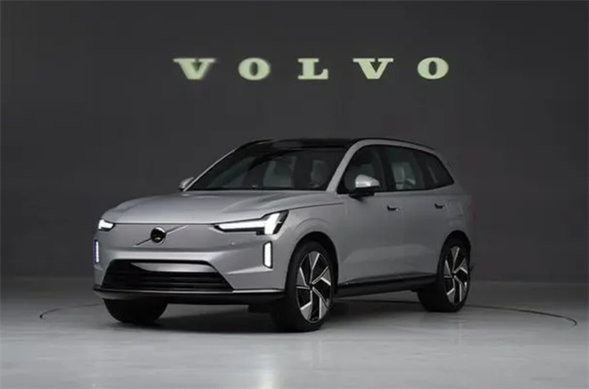 沃尔沃EX90中国首秀，沃尔沃科技日重塑智能安全“新标杆”！-新浪汽车
