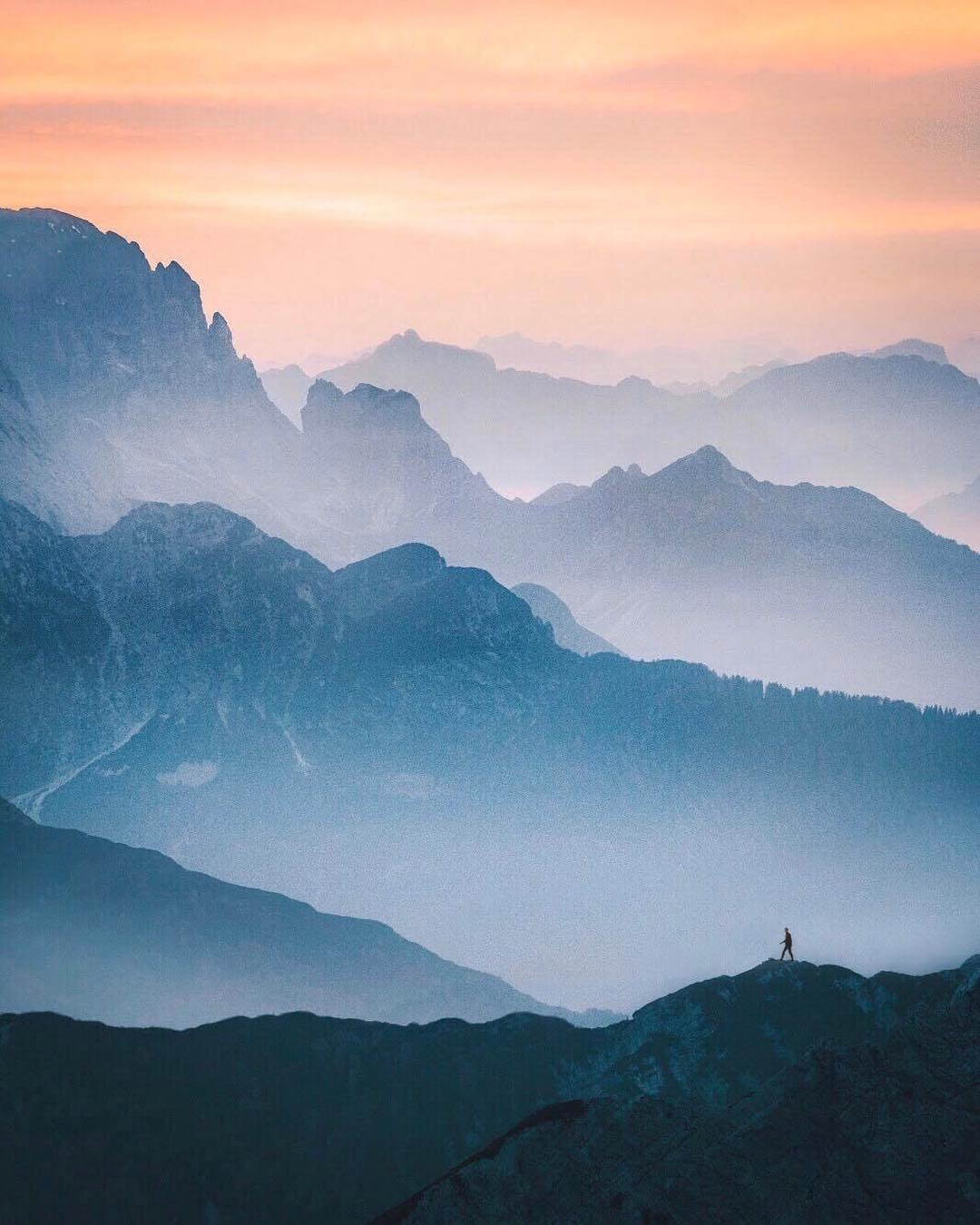 梦幻的旅行 摄影人：Jordan Hammond__财经头条