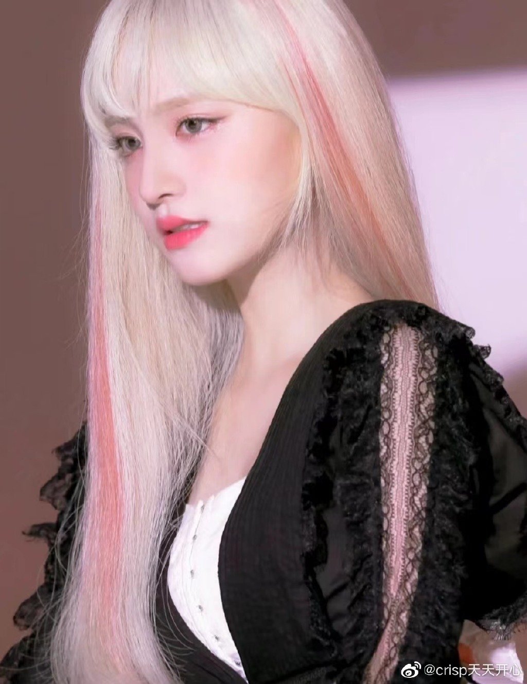 IVE粉丝不让提LIZ身材问题，导致LIZ无视身材管理，错过了圈粉期