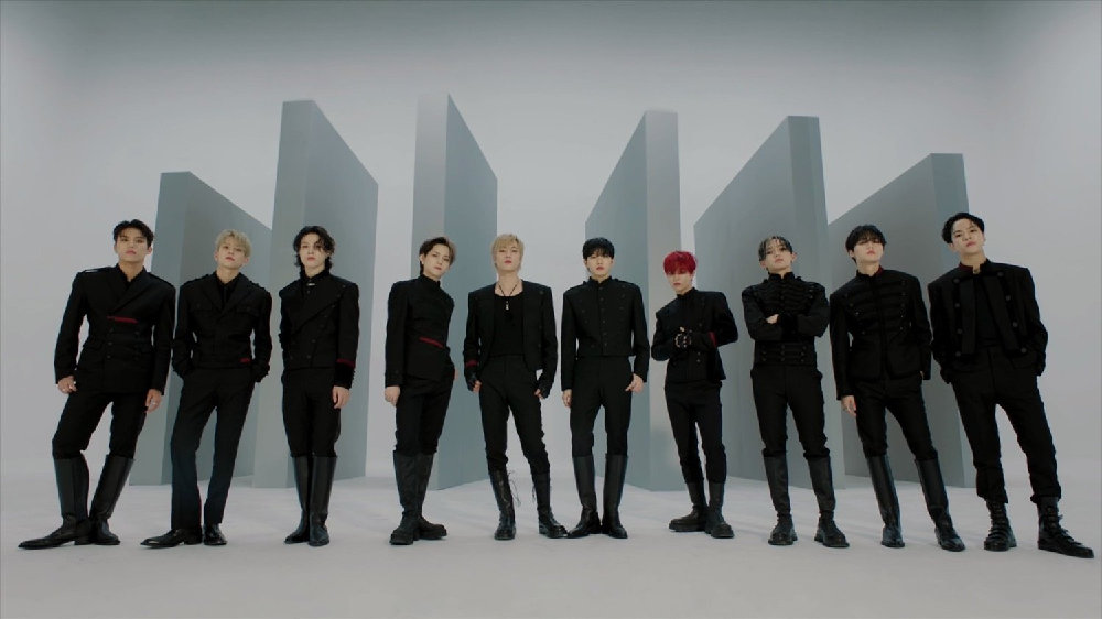 TREASURE《BOMB》韩语歌词罗马字音译|BOMB|罗马字|韩语|音译|歌词_新浪新闻