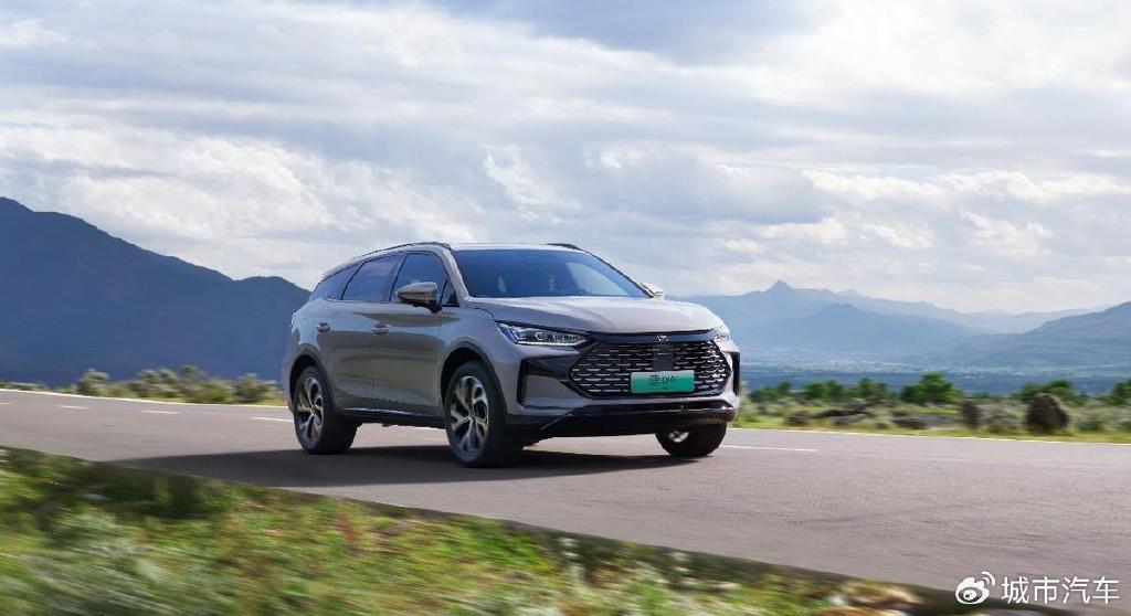 2025款唐DM-i上市售价17.98万起，开创中大型SUV油耗4时代-新浪汽车