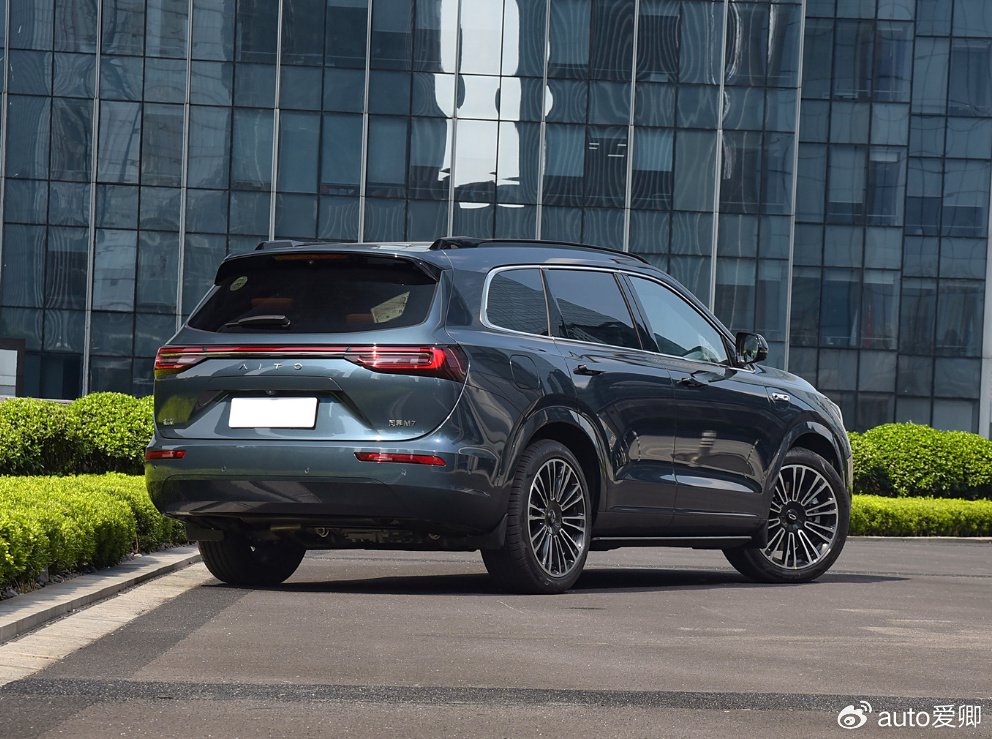 30万左右，你们选理想L6/L7，还是选问界M7呢？-新浪汽车