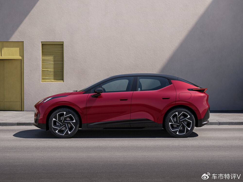 领克Z20全球首秀，欧洲上市35,495欧元起，预计年内国内市场投放-新浪汽车