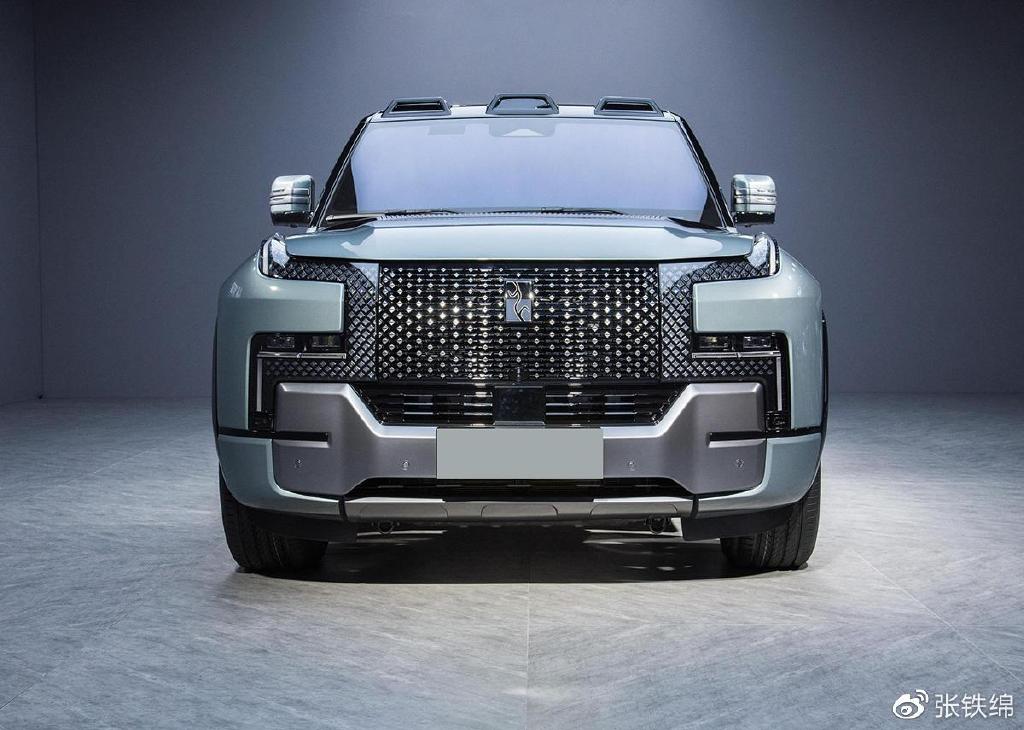 对标路虎揽胜、奔驰G级，仰望U8预售价发布：109.8万元__财经头条