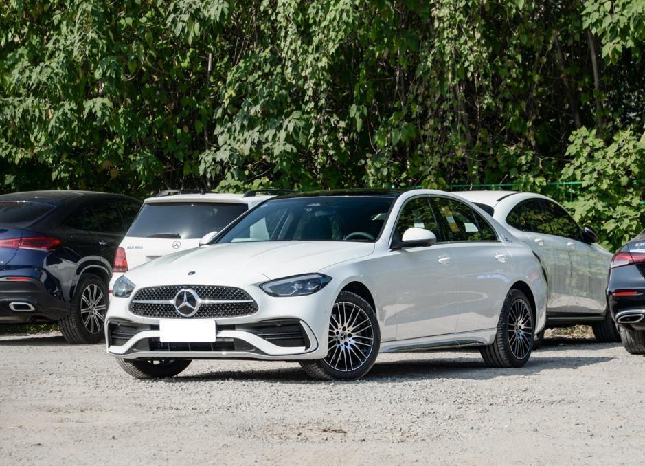 将1.5T+48V轻混进行到底，新奔驰C依旧固执，不听网友一句劝-新浪汽车