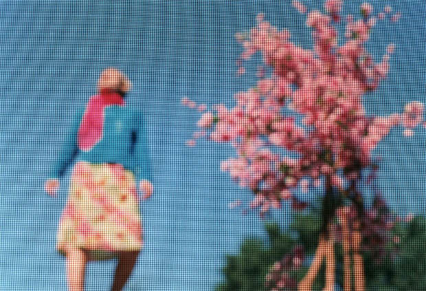 纽约摄影师Matthew Tischler以纱网为滤镜……__财经头条