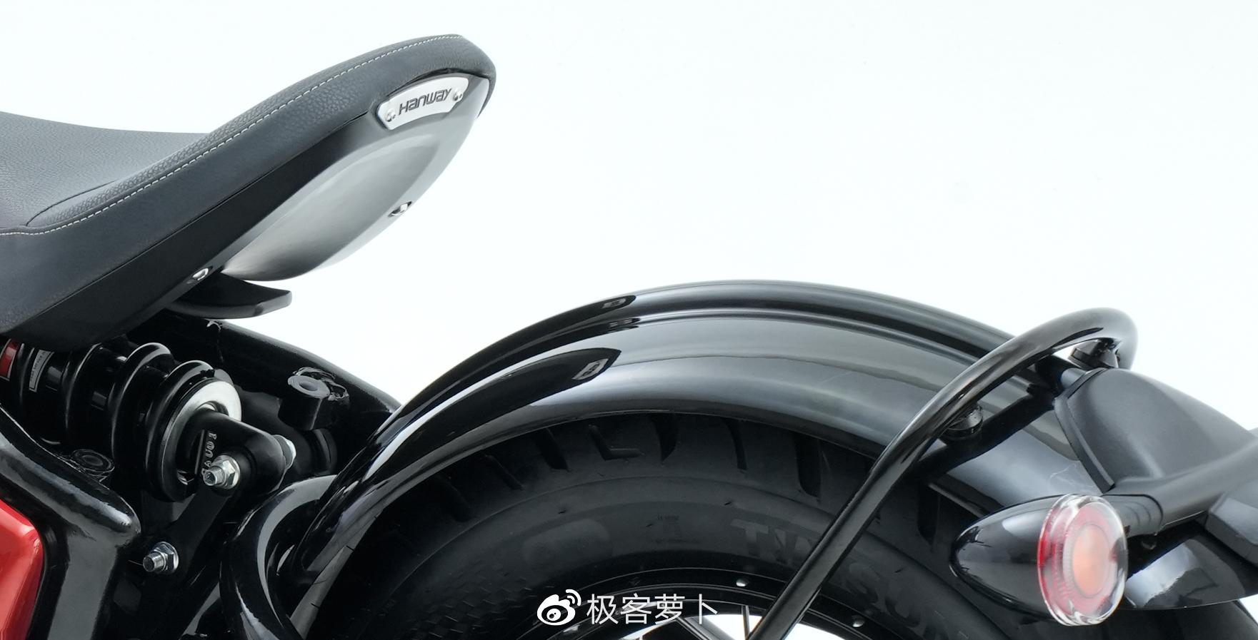 35980元，英伦Bobber复古雅痞，汉威YP500/B50点评-新浪汽车