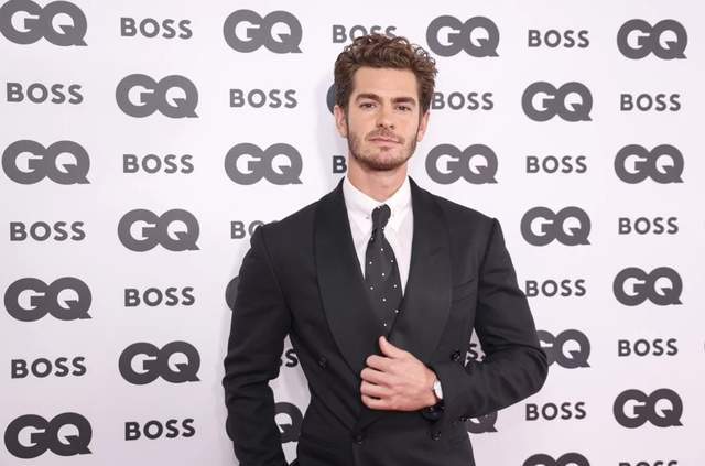 蜘蛛侠情网两边撒？「沼泽深处的女孩」「布里杰顿家族」双女中招