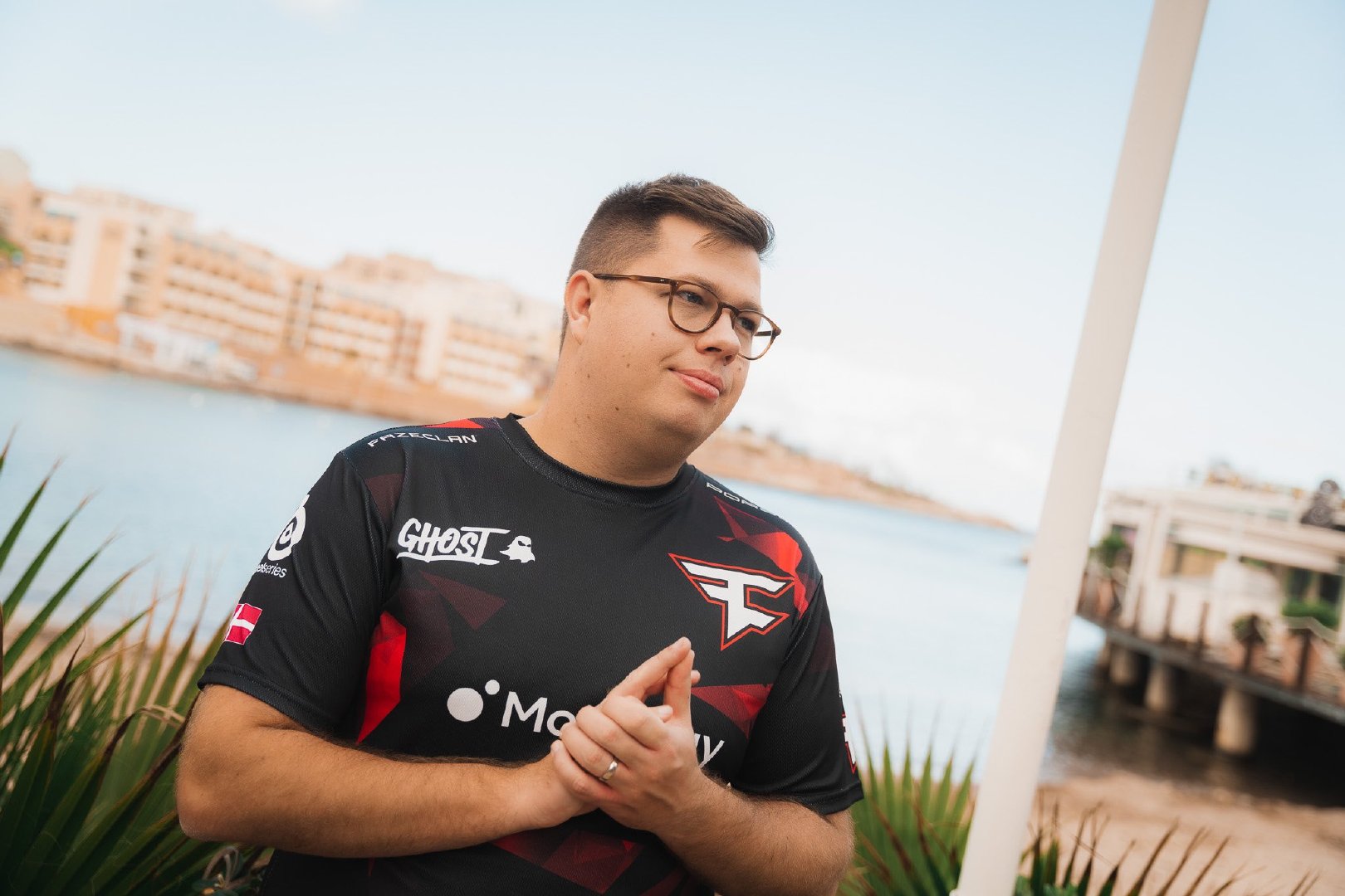 FAZE黑色队服将首次在明天的EPL S17 C小组中回归！