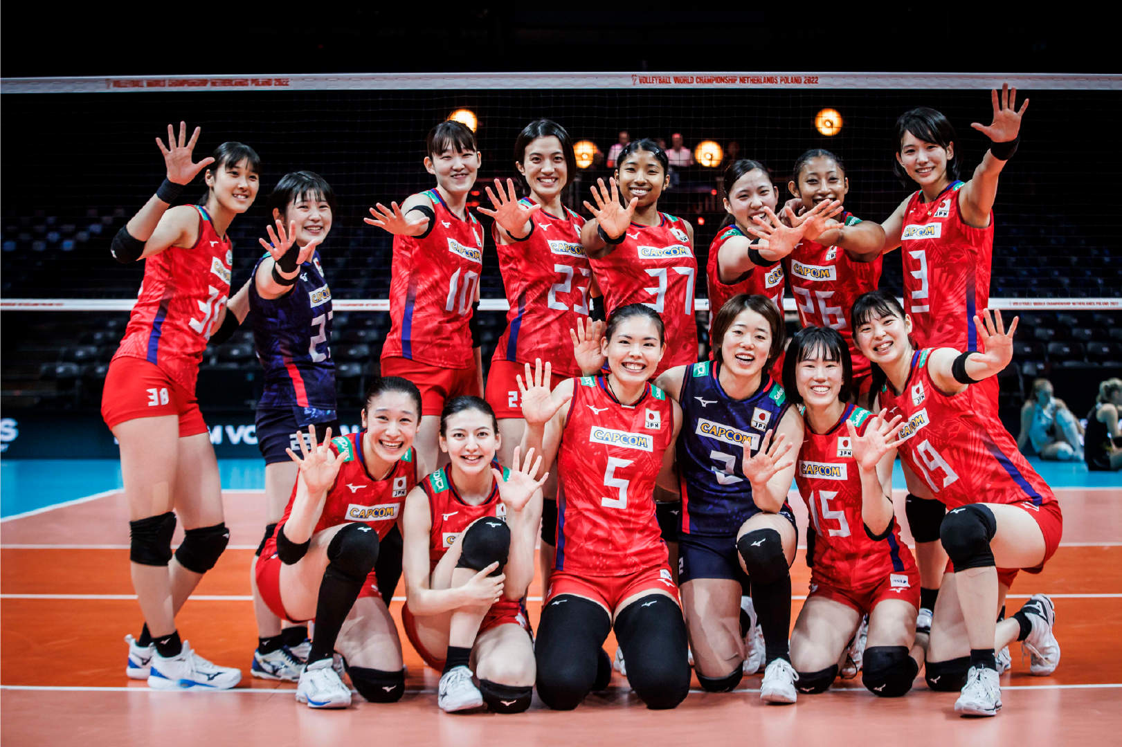 战报！日本女排3:1逆转比利时取得世锦赛复赛开门红！|古贺纱理那|日本女排|比利时_新浪新闻