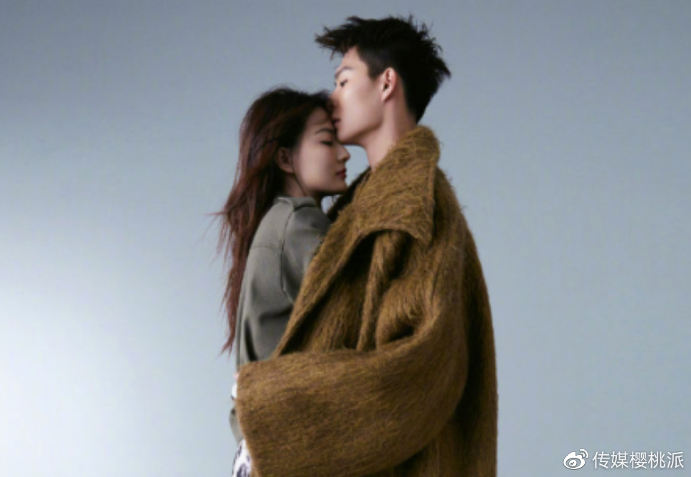 徐开骋道歉之后，张铭恩晒两年前对话记录，否认劈腿徐璐、胡冰卿