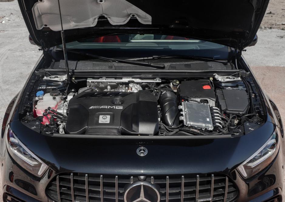 传统大厂的性能车，奔驰AMG A45，属于入门的AMG车型-新浪汽车
