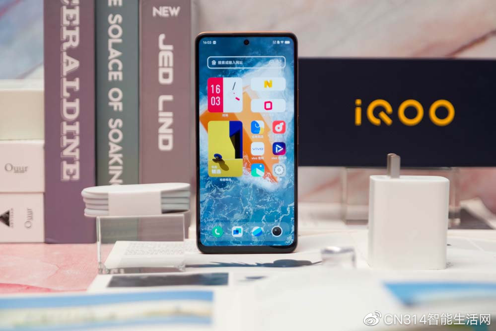 80W快充进军千元档！iQOO Z6首发评测：千元机最佳选择之一__财经头条