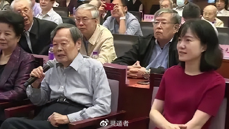 你不了解杨振宁，也少有人能懂他的物理野心|米尔斯|杨振宁|理论_新浪新闻