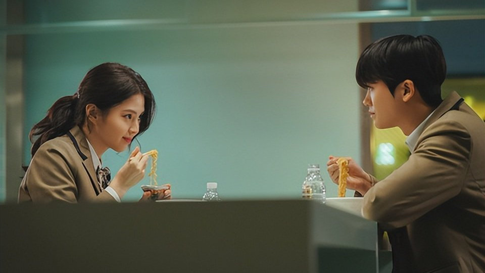 韩剧《单恋原声带》：全世界都看见了你们之间暗潮涌动的爱意|单恋原声带|宣宇|爱意_新浪新闻