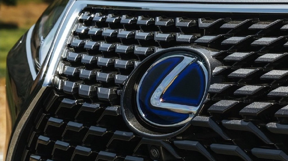 只比汉兰达贵8万的雷克萨斯RX350h，是准备横扫BBA市场了吗？-新浪汽车