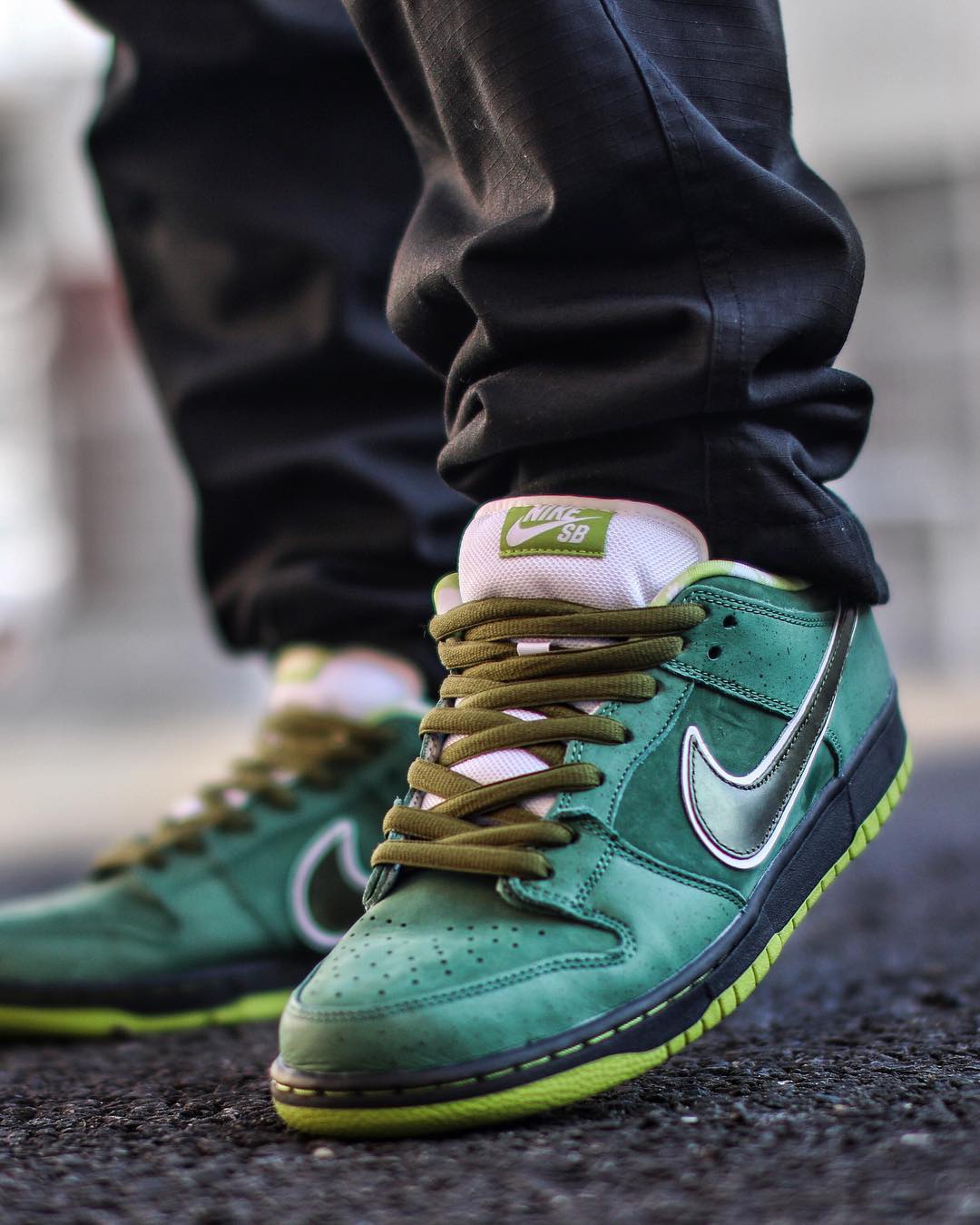 10 双身价起飞的 Dunk SB 大盘点！暴涨 8000 的 TS 联名仅排第二！|Dunk_新浪新闻