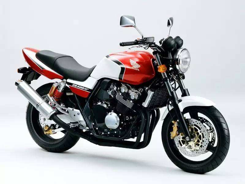 “骑不坏”的CB又更新了 本田CB400SF 2020款实拍解析-新浪汽车