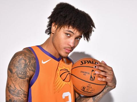 乌布雷签约托拜厄斯-哈里斯的父亲作为自己的新经纪人|乌布雷|托拜厄斯|哈里斯_新浪新闻