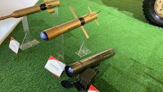 红箭12导弹首次出口，表现令中东一片哗然，美M1A2坦克订单大降|红箭|导弹|坦克_新浪新闻