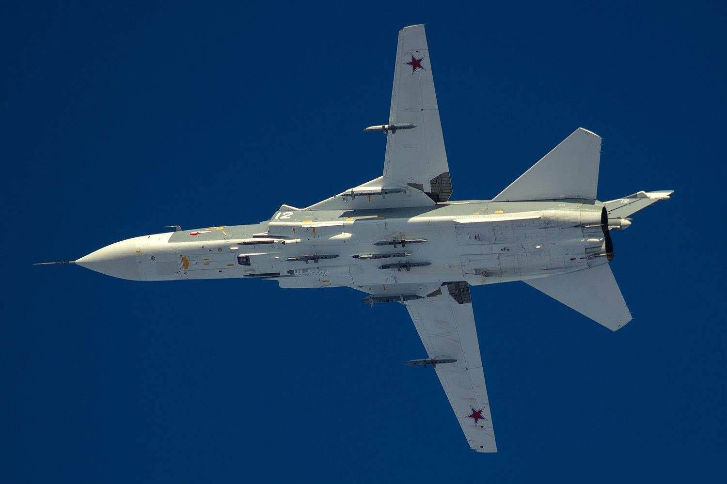 “老爷机”苏-24春天来了！俄升级SVP-24系统，导弹精度大大提升